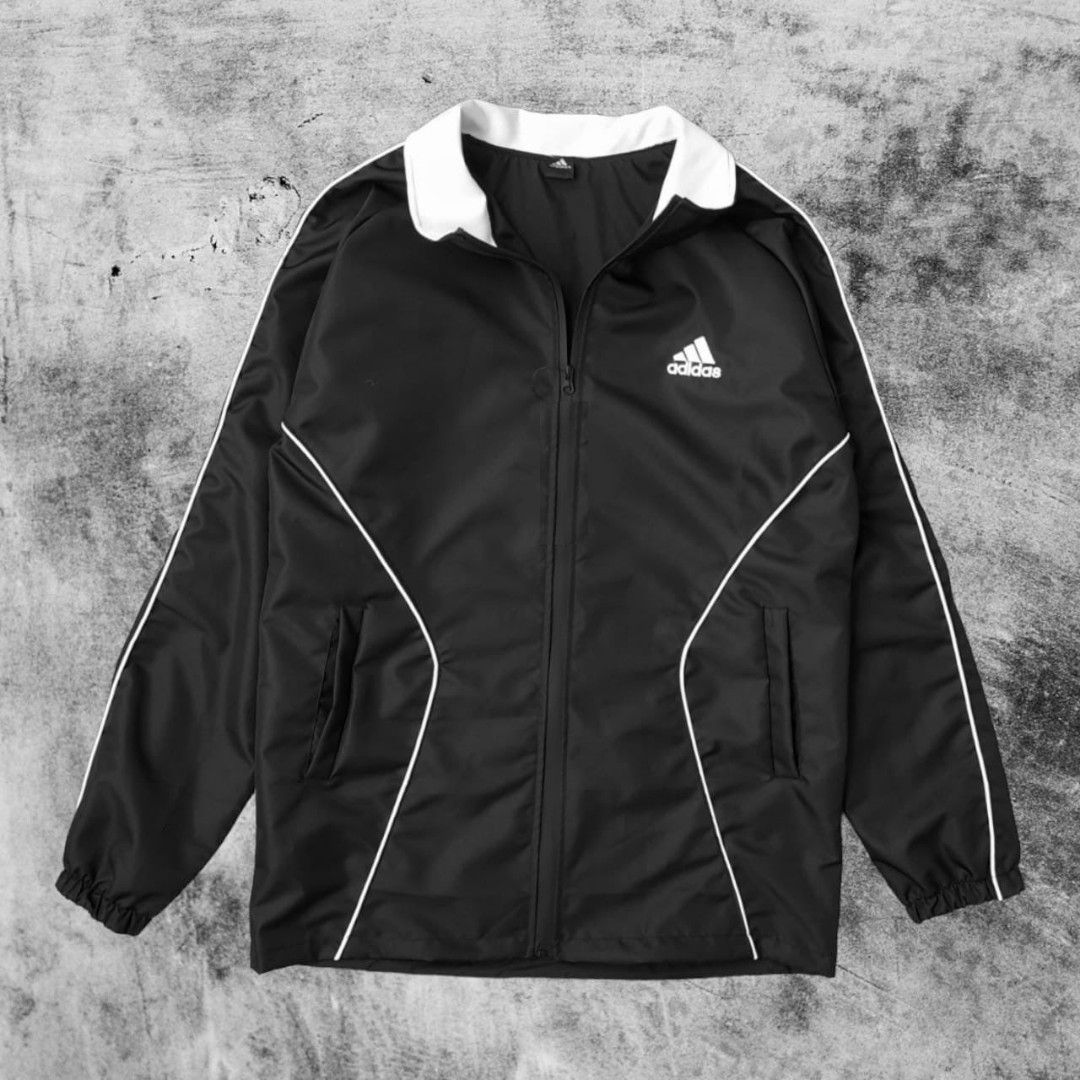Jaket Tracktop Adidas Logo Hitam, Fesyen Pria, Pakaian , Baju Luaran di Carousell