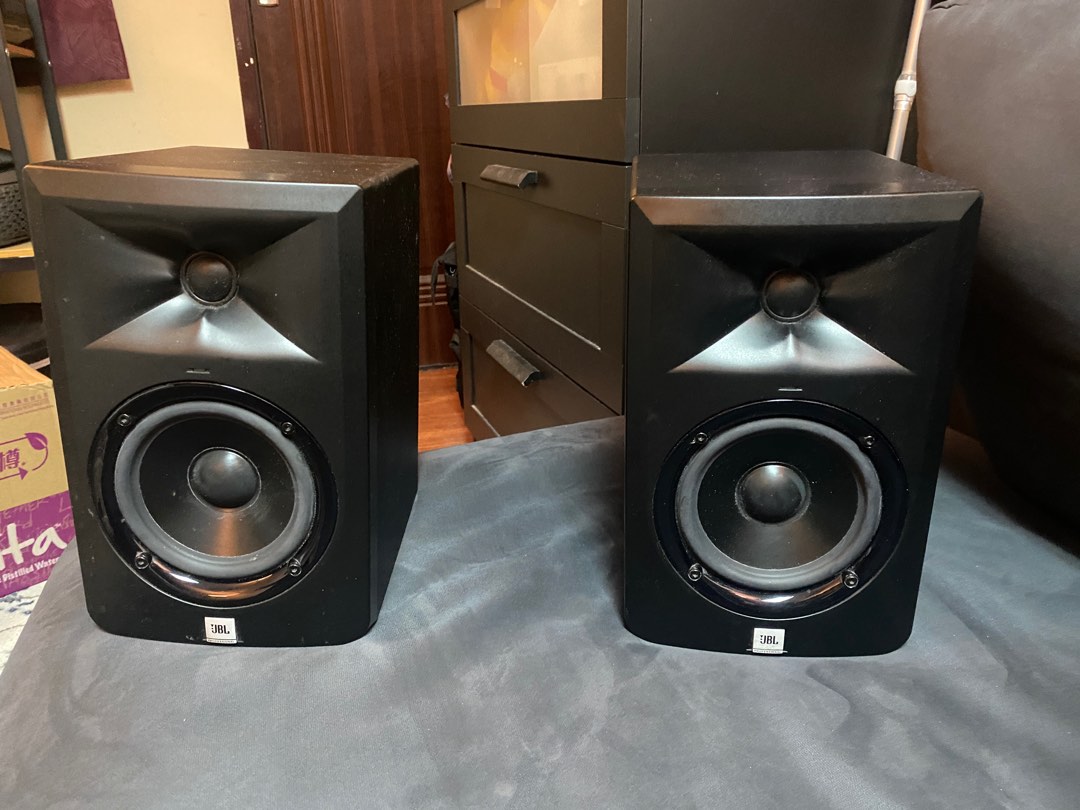 JBL LSR305 (Pair) 5" Two-Way Powered Studio Monitor 錄音室監聽喇叭, 音響器材 ...