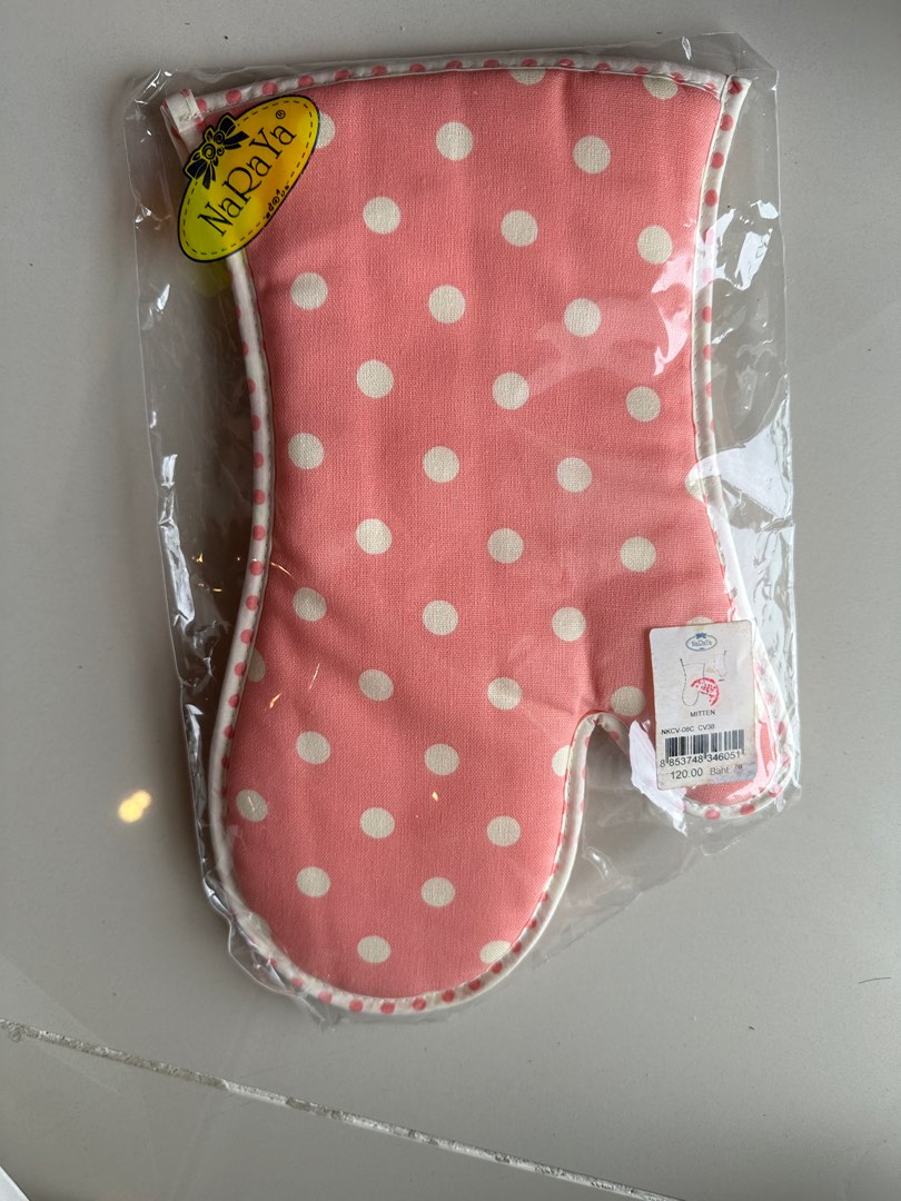 Kitchen Hand Glove, Furniture & Home Living, Kitchenware & Tableware ...