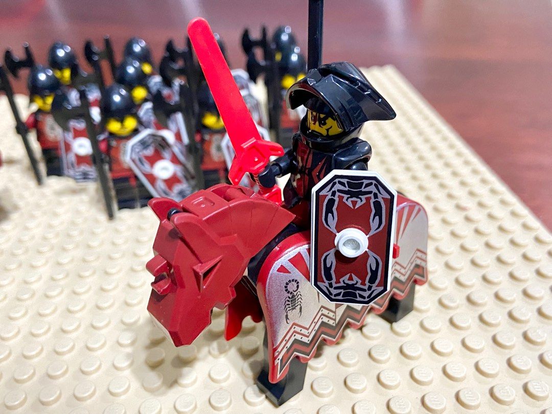 LEGO Knight Kingdom Scorpion Knights, Hobbies & Toys, Toys & Games on ...