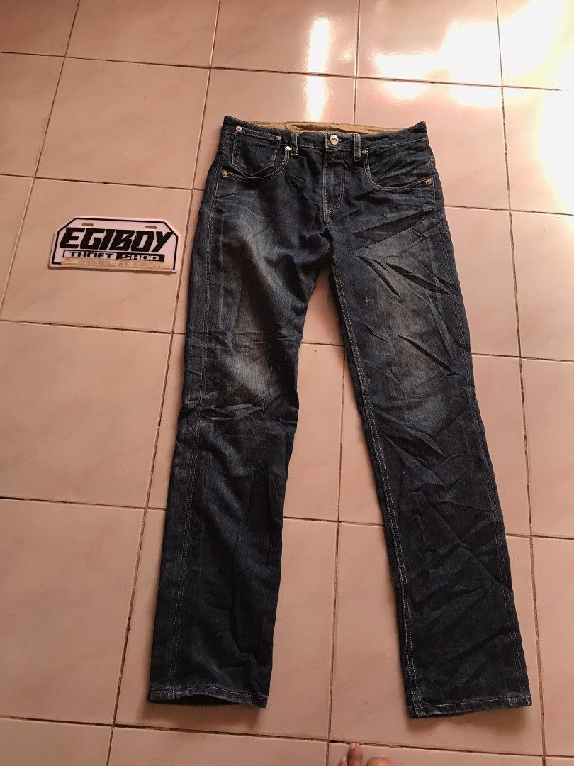 Levis Jeans for men, Men's Fashion, Bottoms, Jeans on Carousell