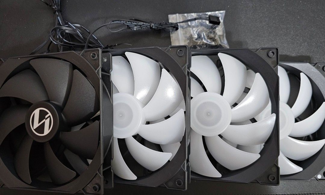 Lian li Fans, Computers & Tech, Parts & Accessories, Computer Parts on ...