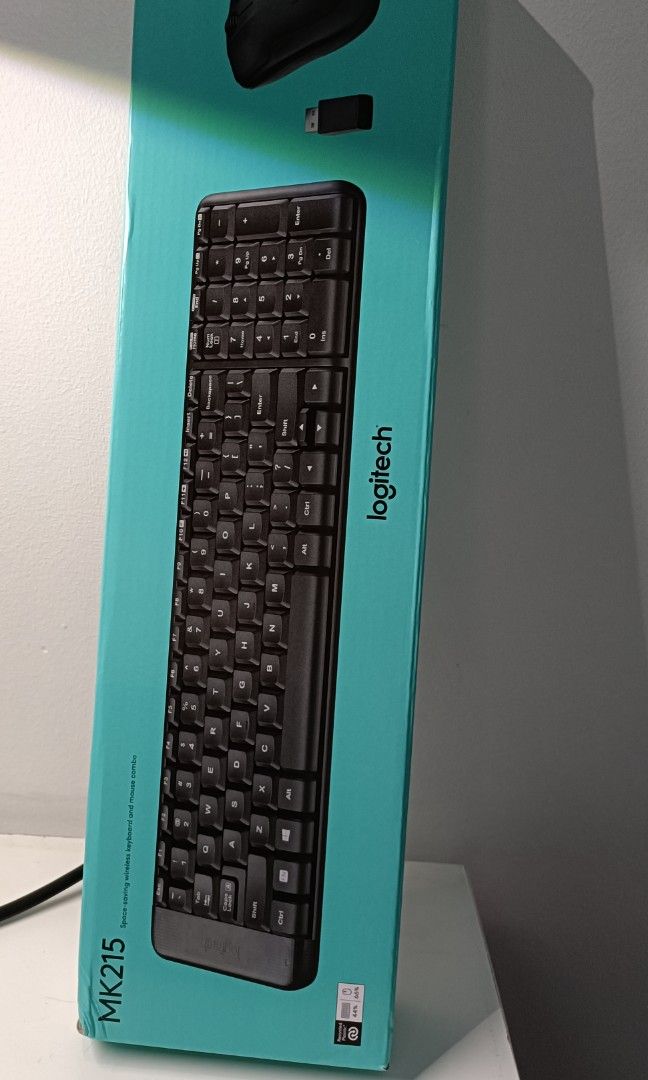 Logitech Mk215 Wireless Keyboard And Mouse Combo Computers And Tech Parts And Accessories