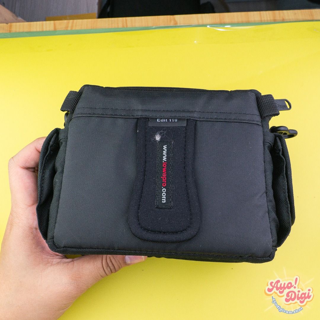 Lowepro Edit 110 Small Sling Camera Bag for Mirrorless, Photography ...