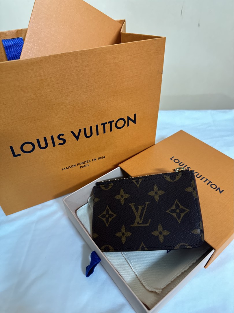 (全新)LV Monogram老花 卡片包 *聖誕禮物之選*, 名牌, 手袋及銀包 - Carousell