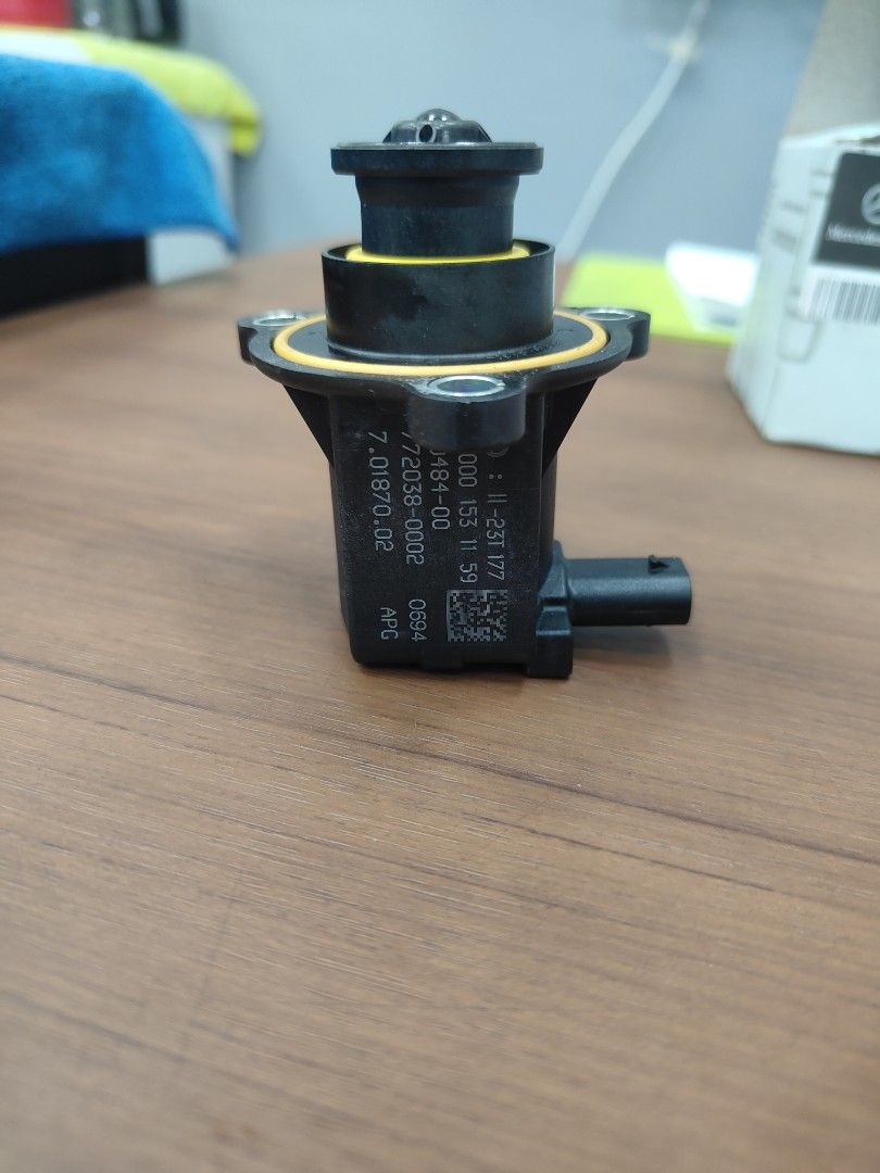 Mercedes Benz C 180 C200 turbo valve, Car Accessories, Car Workshops ...