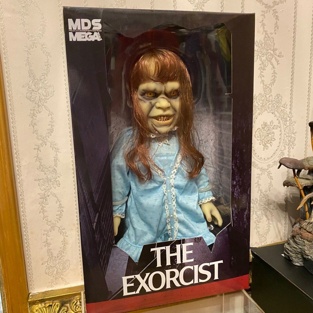 Mezco mega scale 15 inch the Exorcist figure, Hobbies & Toys, Toys ...