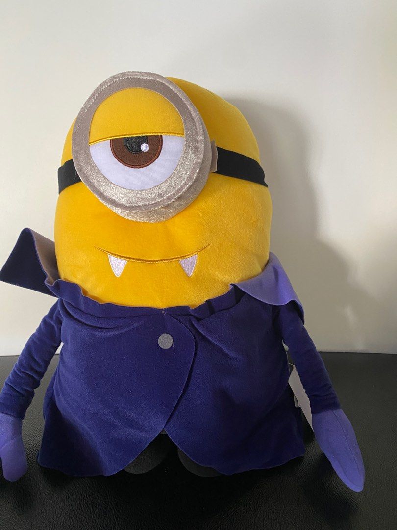 Minion vampire plush, Hobbies & Toys, Toys & Games on Carousell
