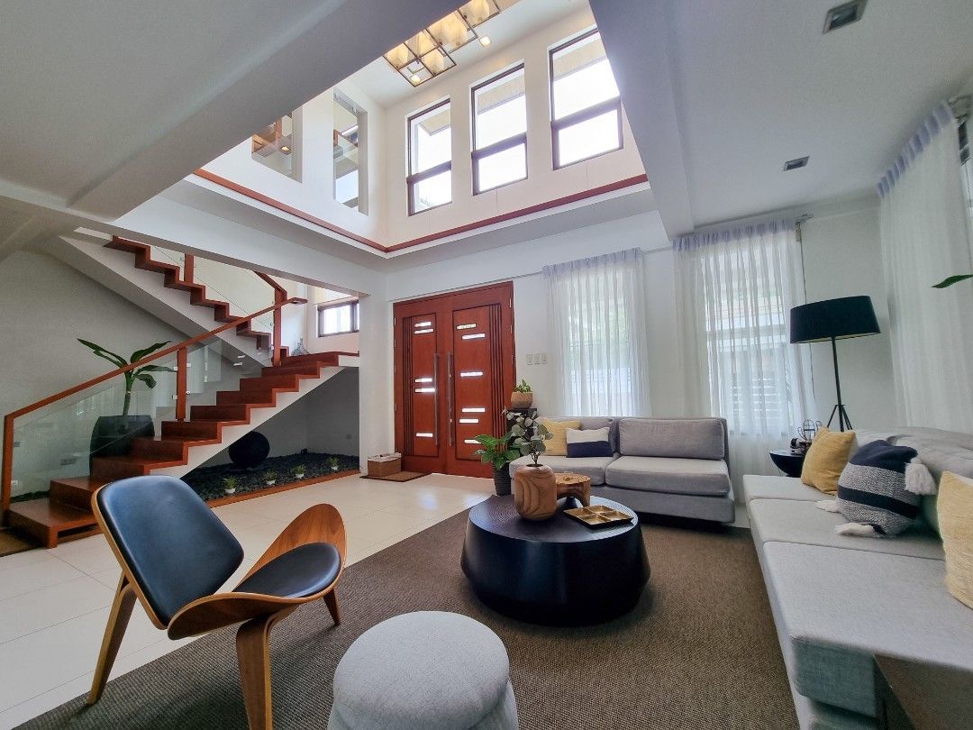 Modern Tropical House for Sale in Posadas Village, Sucat, Muntinlupa ...