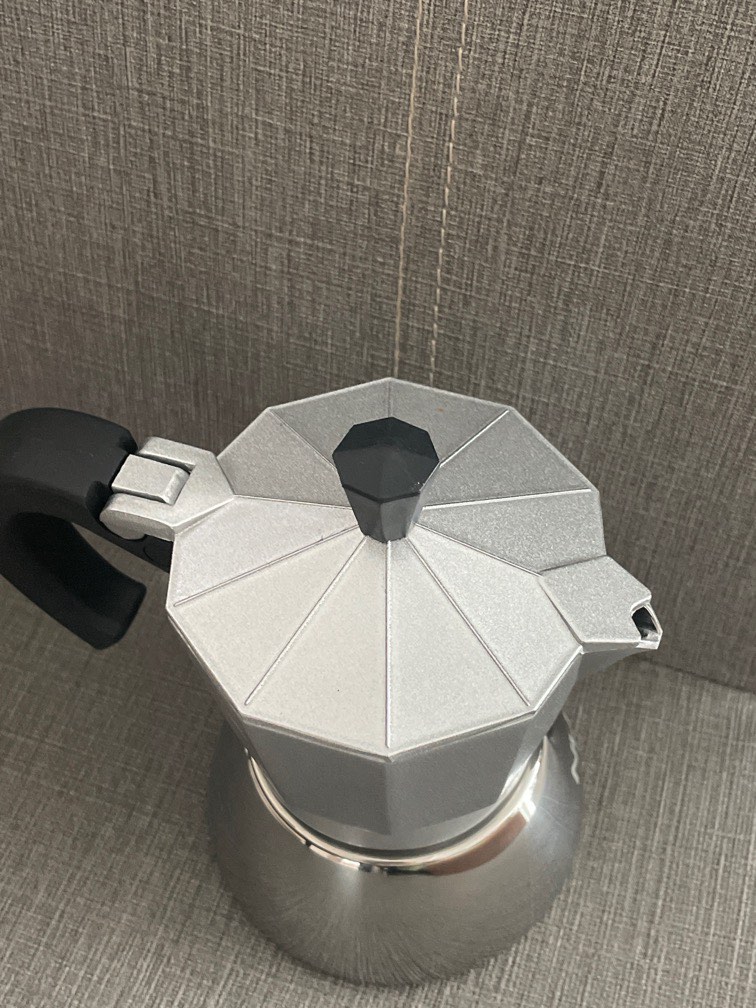 Moka pot for coffee, TV & Home Appliances, Kitchen Appliances, Coffee ...