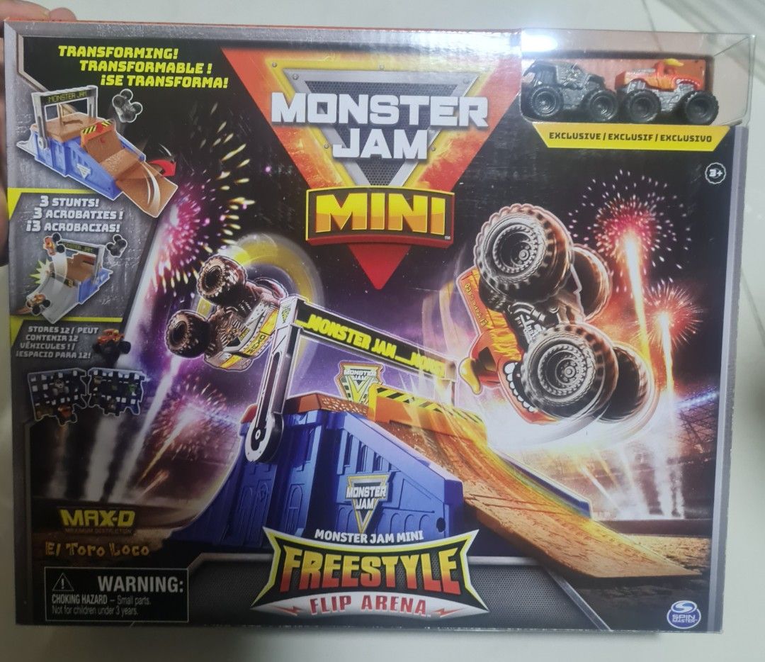 MONSTER JAM MINI - MEGALODON RACE CHOMP PLAYSET with Mini Megalodon and ...
