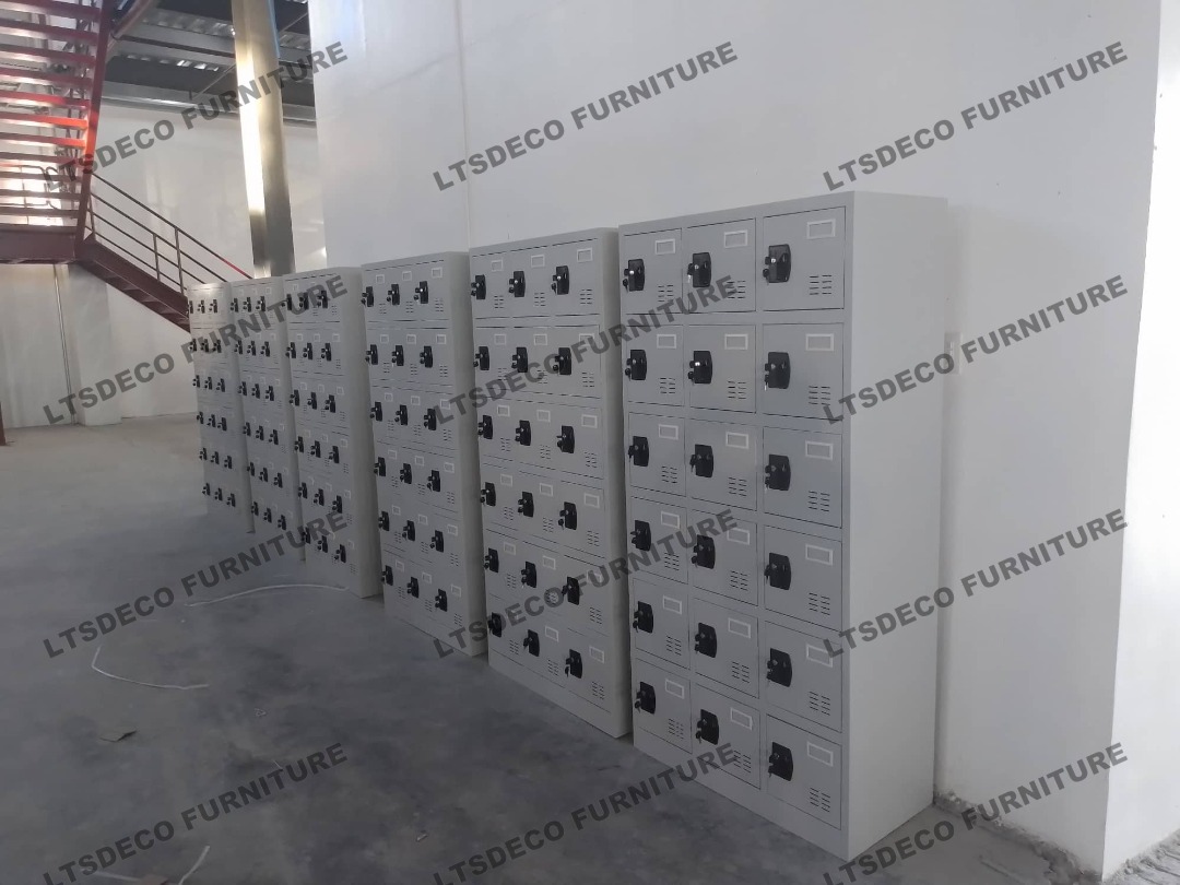 NEW STEEL LOCKERS OFFICE PARTITION FURNITURE - 18DOOR|18SLOTS LOCKERS ...