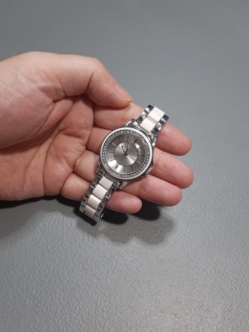 Original Liz Claiborne Ladies Watch, Women's Fashion, Watches ...