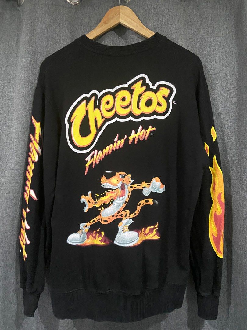 Pull & Bear Cheetos Flamin Hot Sweatshirt, Men's Fashion, Coats ...