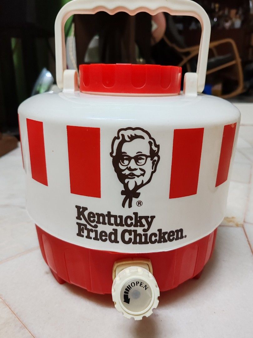 Rare KFC Water Dispenser, Hobbies & Toys, Collectibles & Memorabilia ...