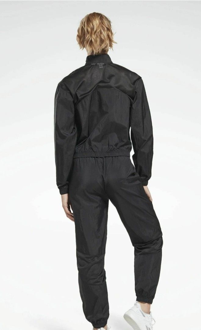 Reebok Identity Tracksuit, Women's Fashion, Activewear on Carousell