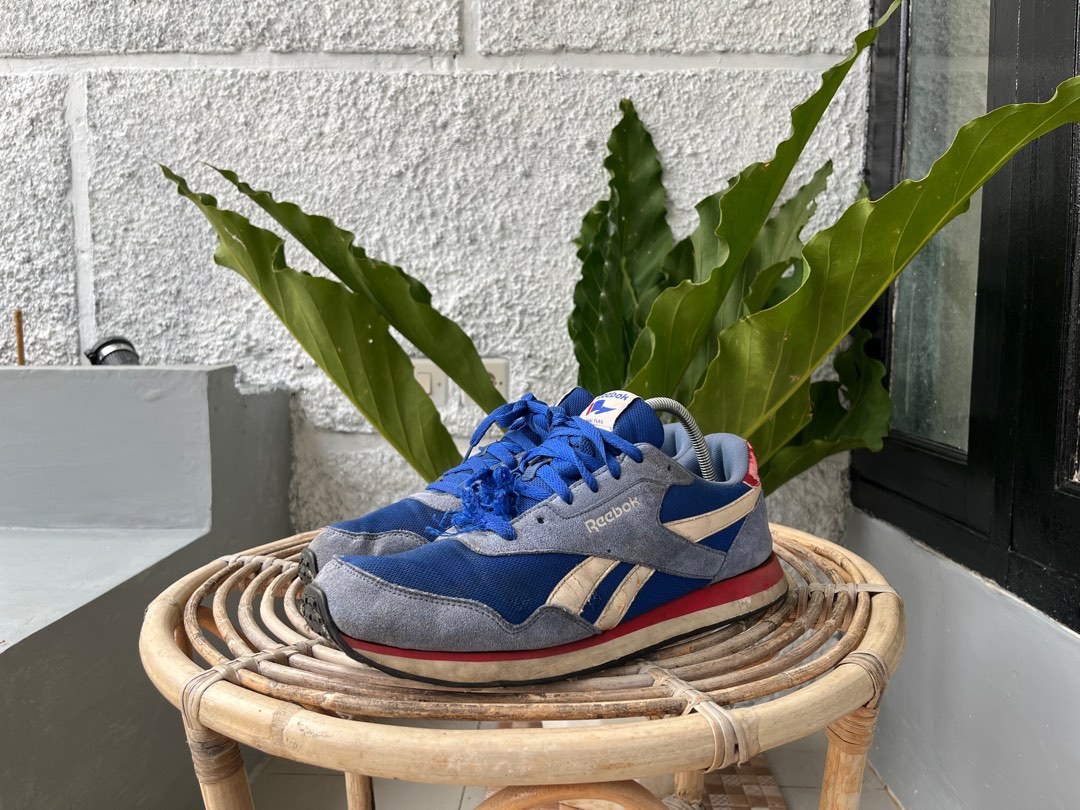 Reebok Royal Flag Size 45 Defect Original, Fesyen Pria, Sepatu ...
