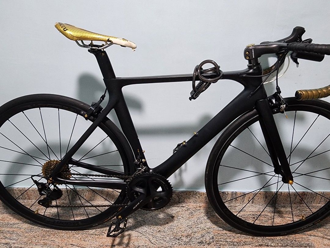 Roadbike weight Shimano 105 11 speed,