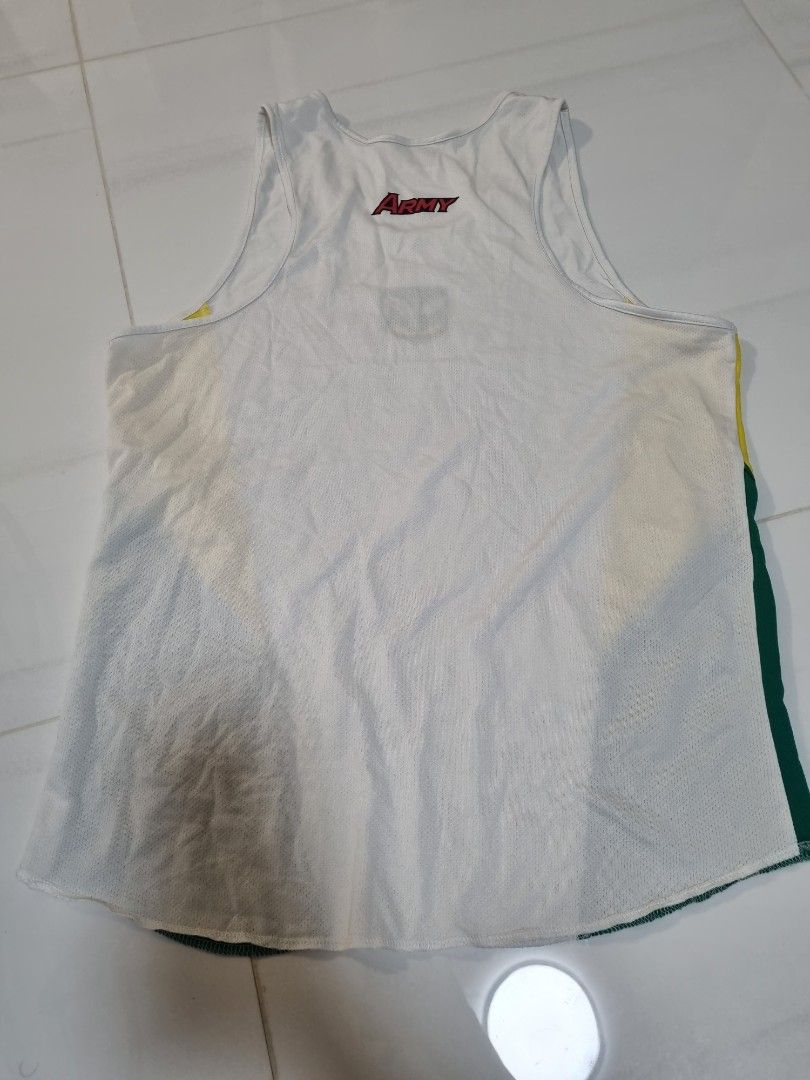 SAF Commando PT Singlet, Men's Fashion, Activewear on Carousell