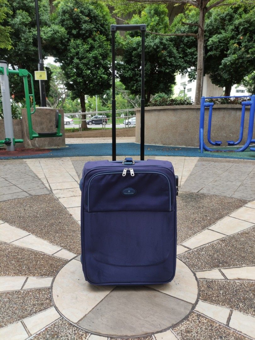 Samsonite 2 Wheels 19 Inches Cabin Luggage, Hobbies & Toys, Travel ...