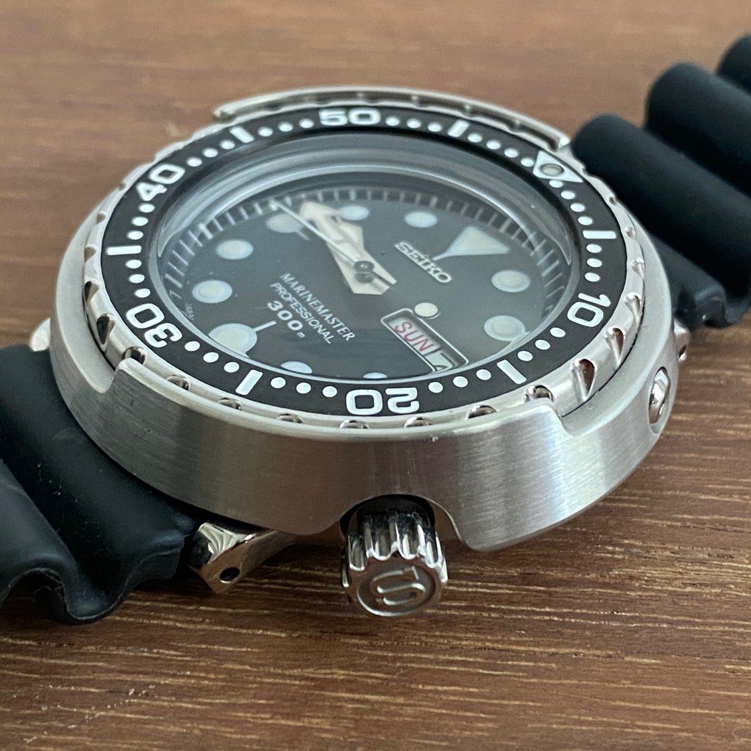 Seiko Prospex Quartz Professional Diver SBBN015 7C46-0AC0 Tuna ...