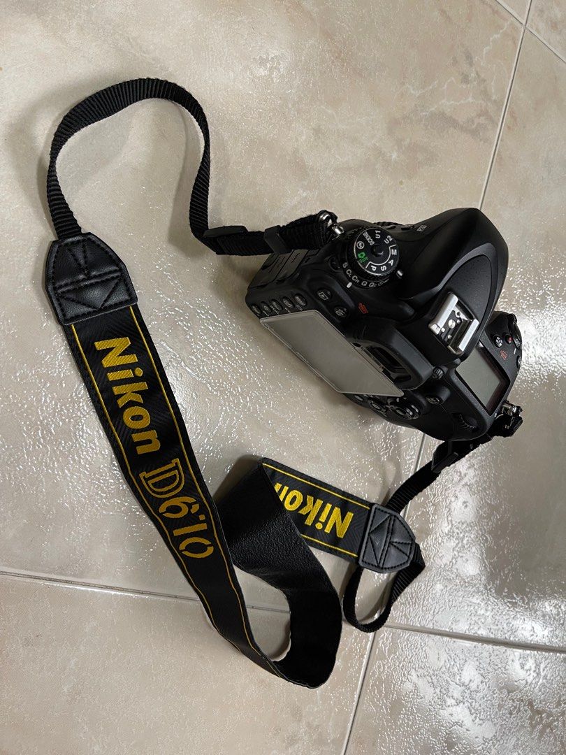 Selling low shutter count Nikon D610, Photography, Cameras on Carousell