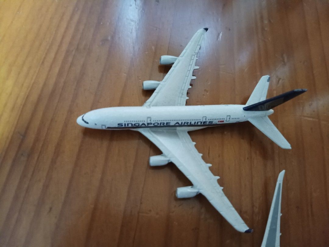 SIA Model Aircraft Airliner & Stuka Diver bomber, Hobbies & Toys ...
