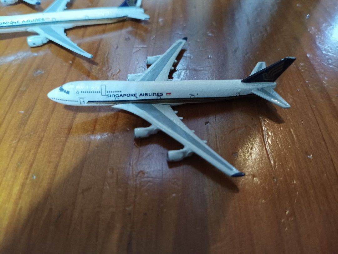 SIA Model Aircraft Airliner & Stuka Diver bomber, Hobbies & Toys ...