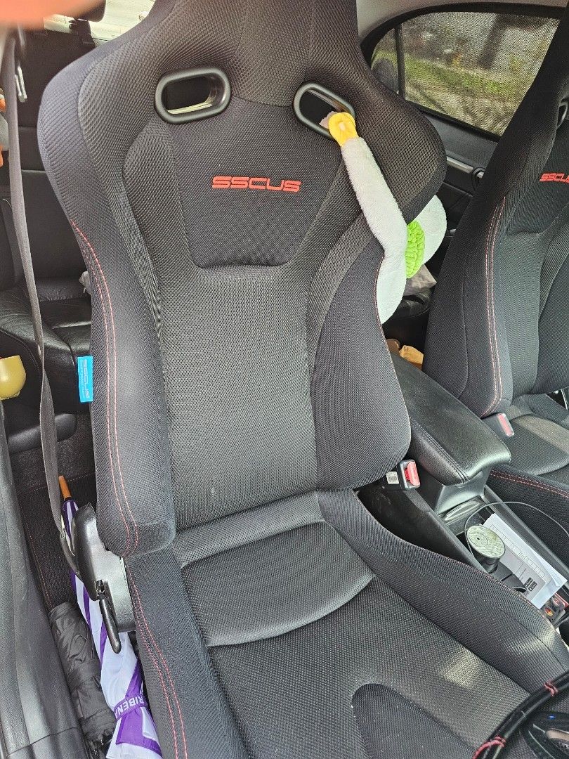 SSCUS semi bucket seat, Car Accessories, Accessories on Carousell