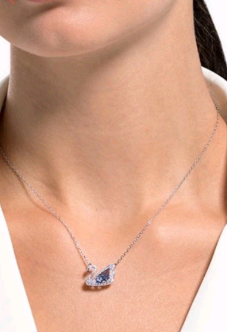 Swarovski BLUE Beating Heart Swan ORIGINAL Necklace, Women's Fashion ...
