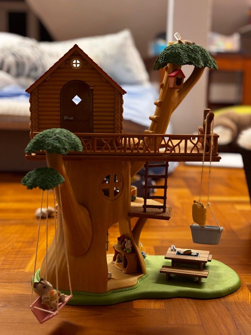 sylvanian families tree house set, Hobbies & Toys, Toys & Games on ...