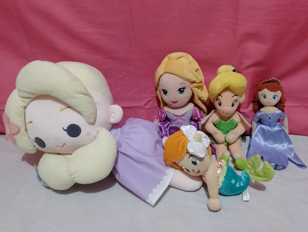 Take all preloved Disney Princesses collectible stuffed toys, Hobbies ...