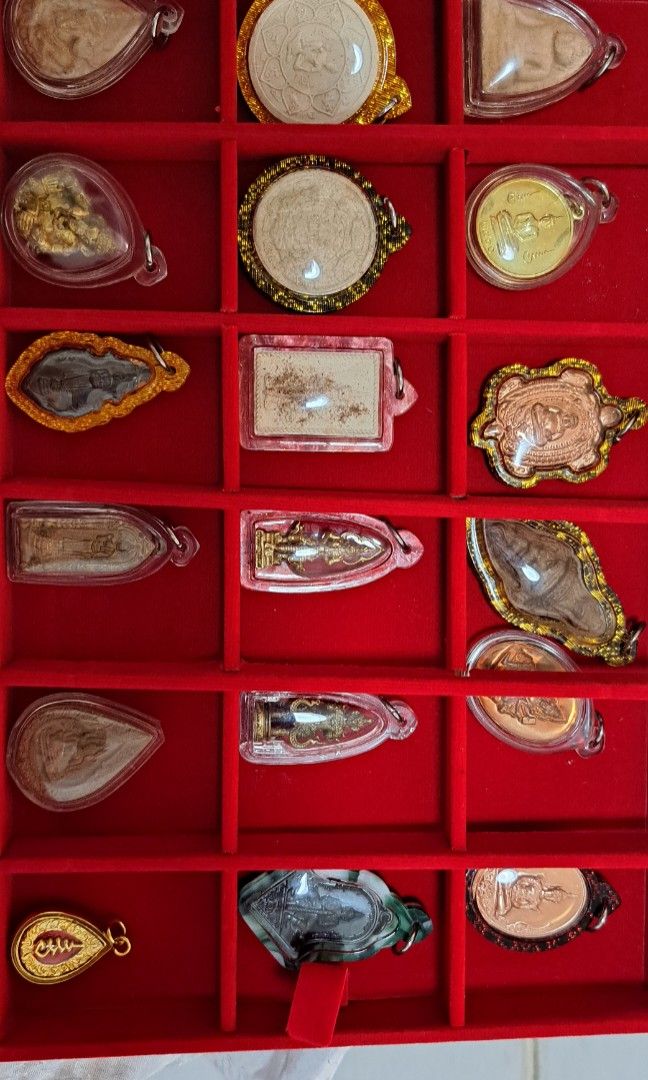 Thai Amulets ,some even hv SMK card, Hobbies & Toys, Memorabilia ...