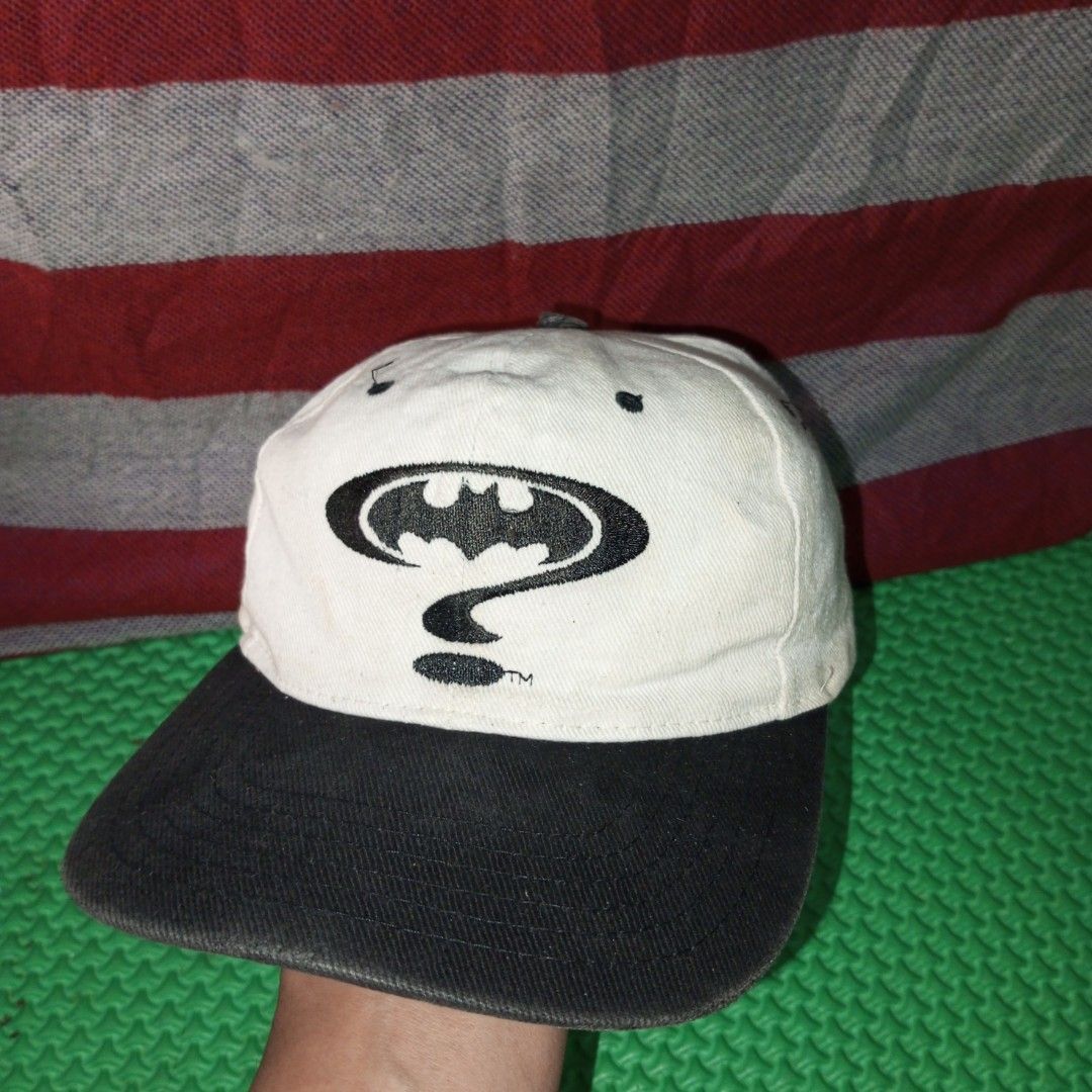 Topi Batman x burger king ( topi vintage), Fesyen Pria, Aksesoris, Topi ...