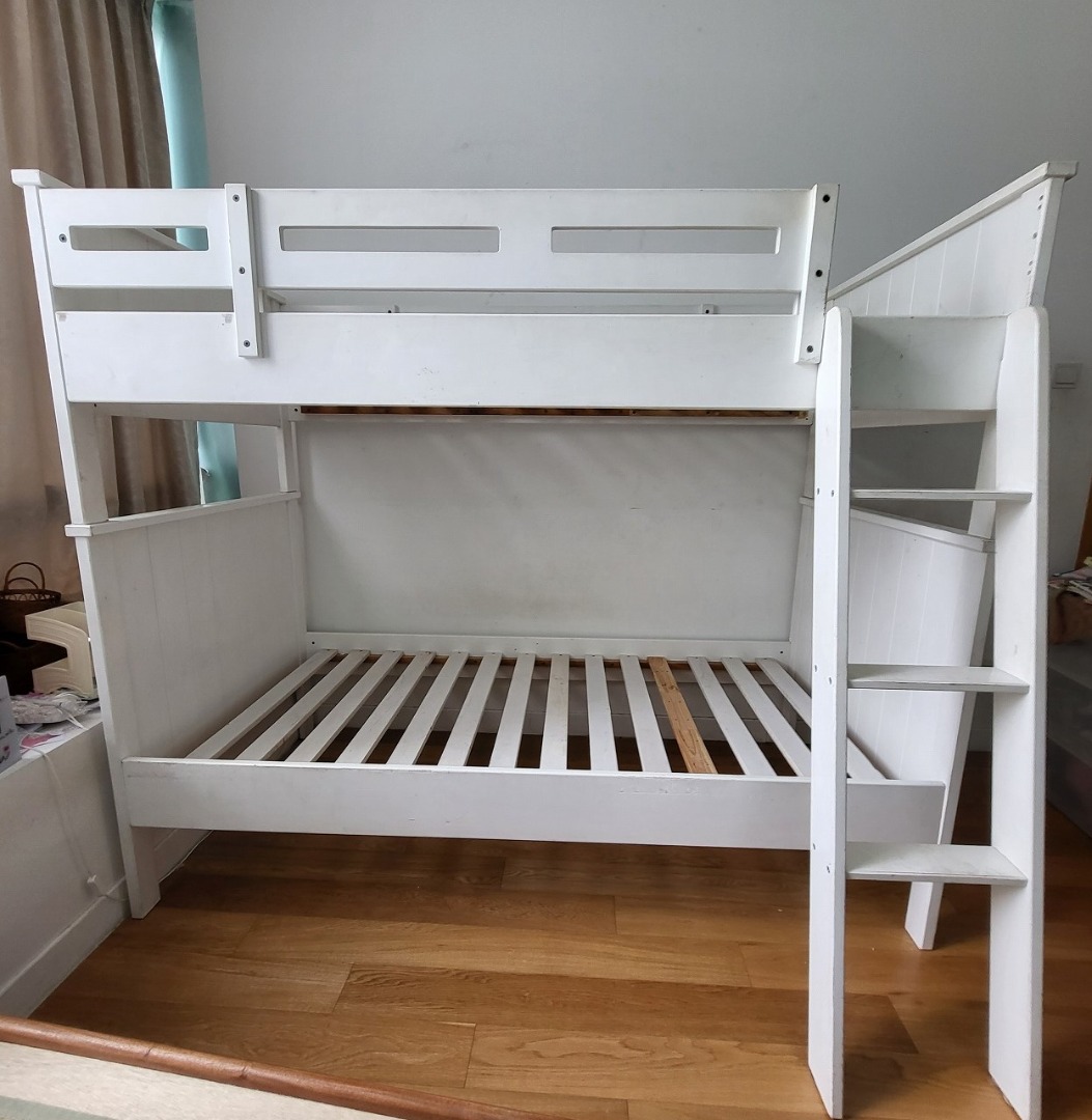 treehouse Bunk Bed/ Double Decker Bed for Kids with repair / White ...