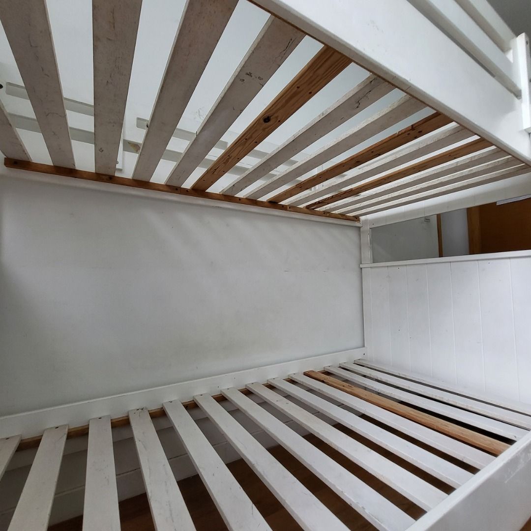 treehouse Bunk Bed/ Double Decker Bed for Kids with repair / White ...