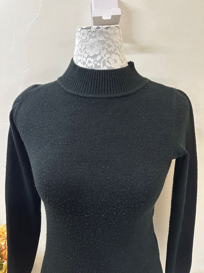 Turtle neck, Women's Fashion, Tops, Longsleeves on Carousell