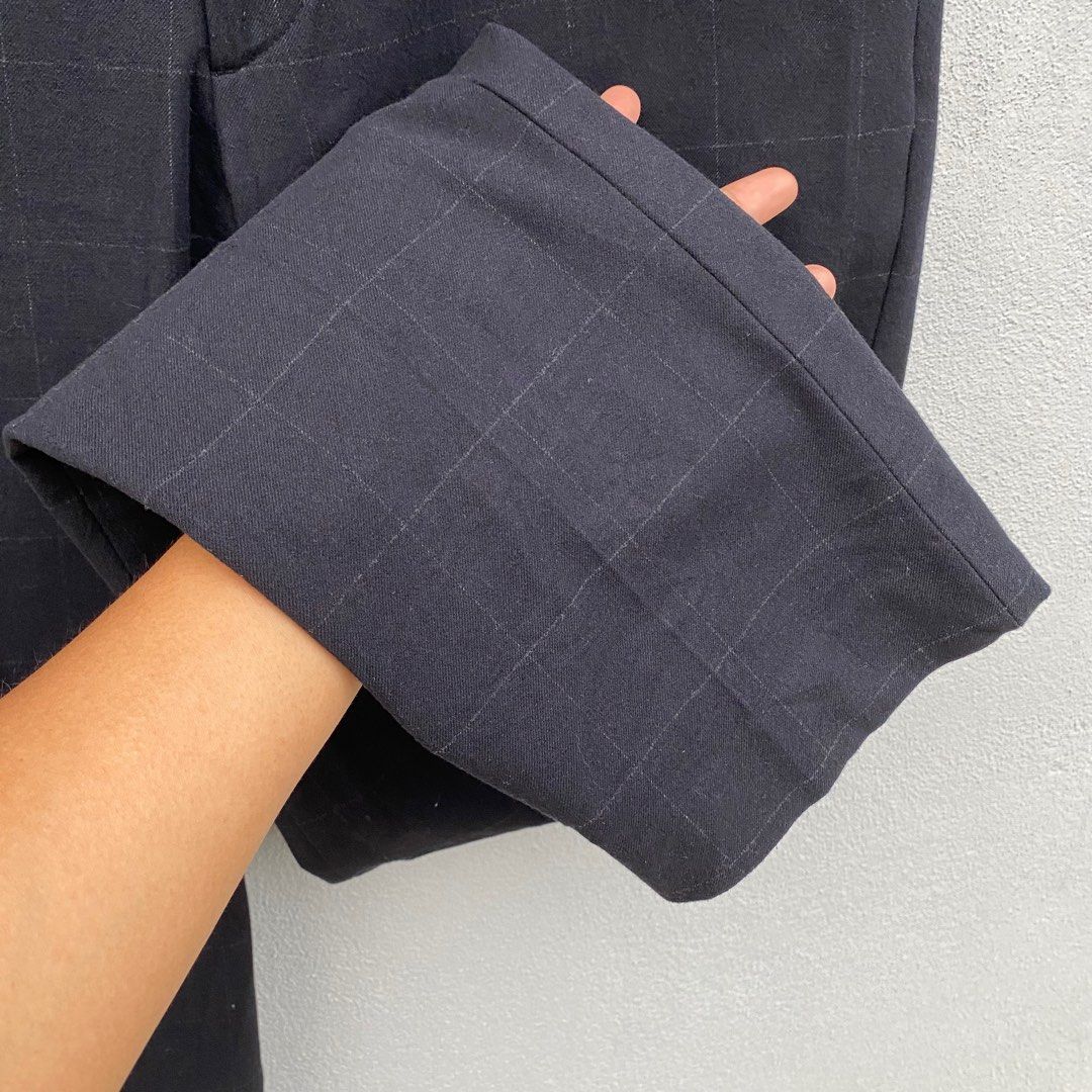 UNIQLO Men HEATECH Smart 2-Way Stretch Windowpane Pants in Dark Blue ...