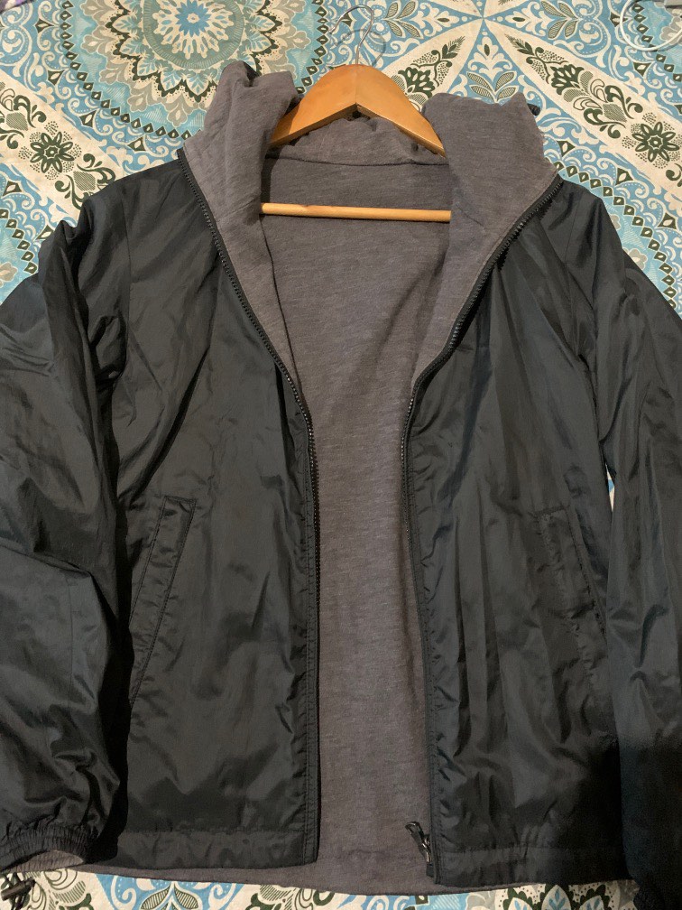 Uniqlo Reversible Parka Black, Men's Fashion, Coats, Jackets and ...