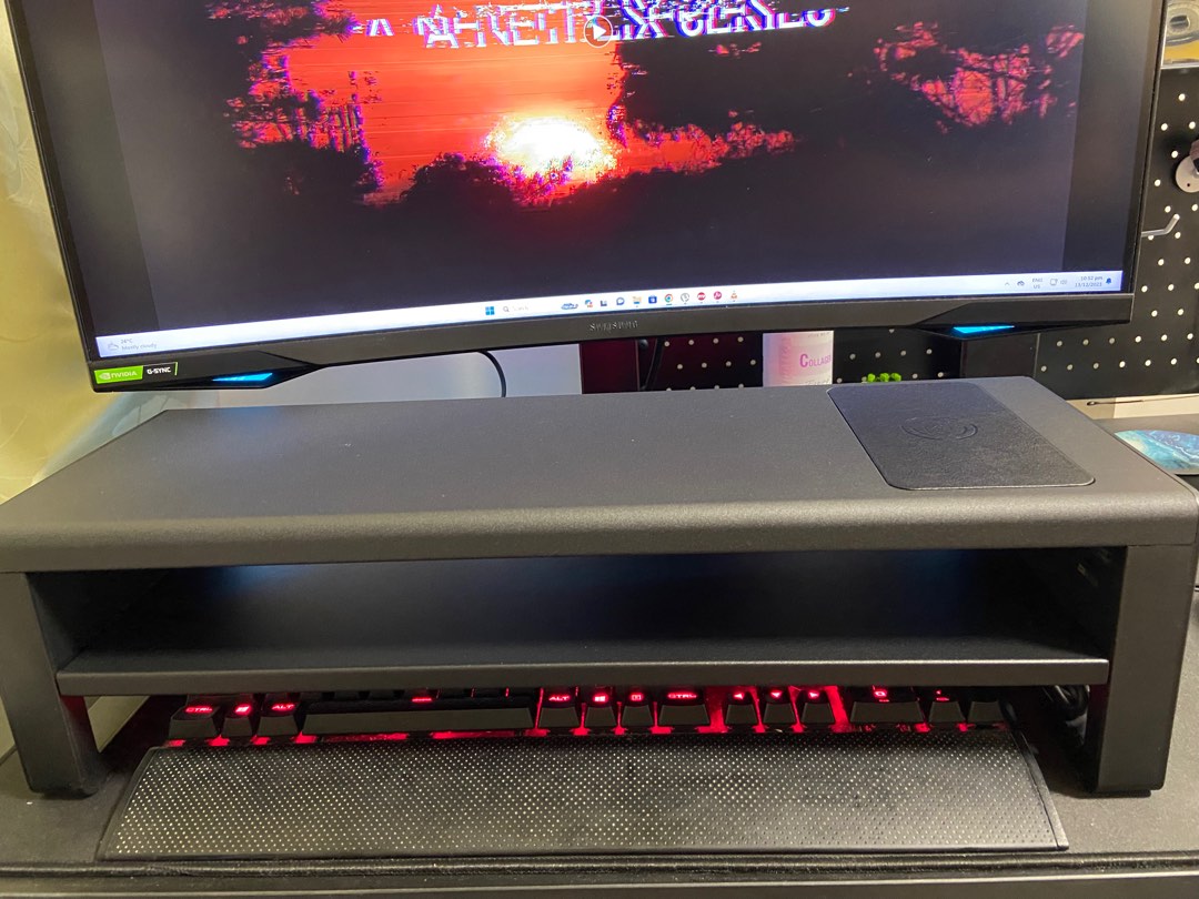 Vaydeer monitor riser (wireless + USB3.0), Computers & Tech, Parts ...