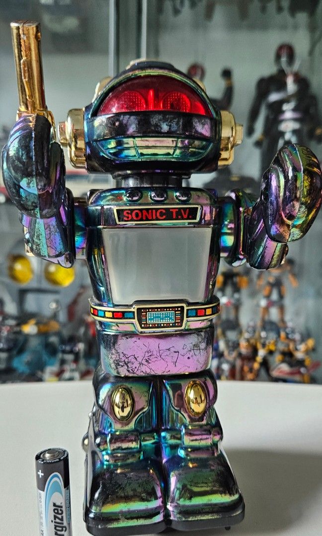 Vintage Battery Operated Plastic Sonic TV Robot Toy, Hobbies & Toys ...