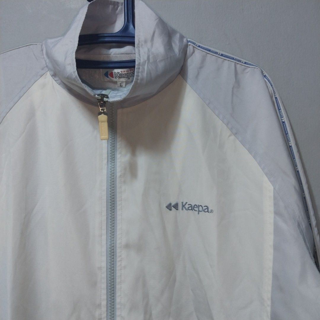 Vintage Kaepa Windbreaker, Men's Fashion, Coats, Jackets and Outerwear on Carousell