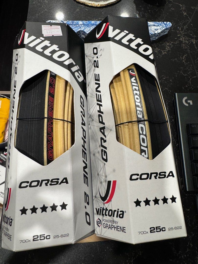 Vittoria Corsa Graphene 25mm Cream/Black Tyres, Sports Equipment ...