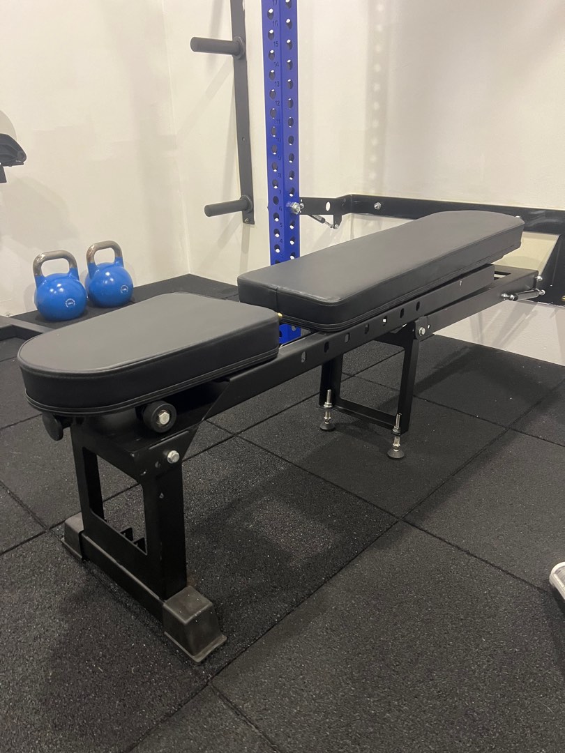 Wall mounted Gym Bench - space saving, Sports Equipment, Exercise ...
