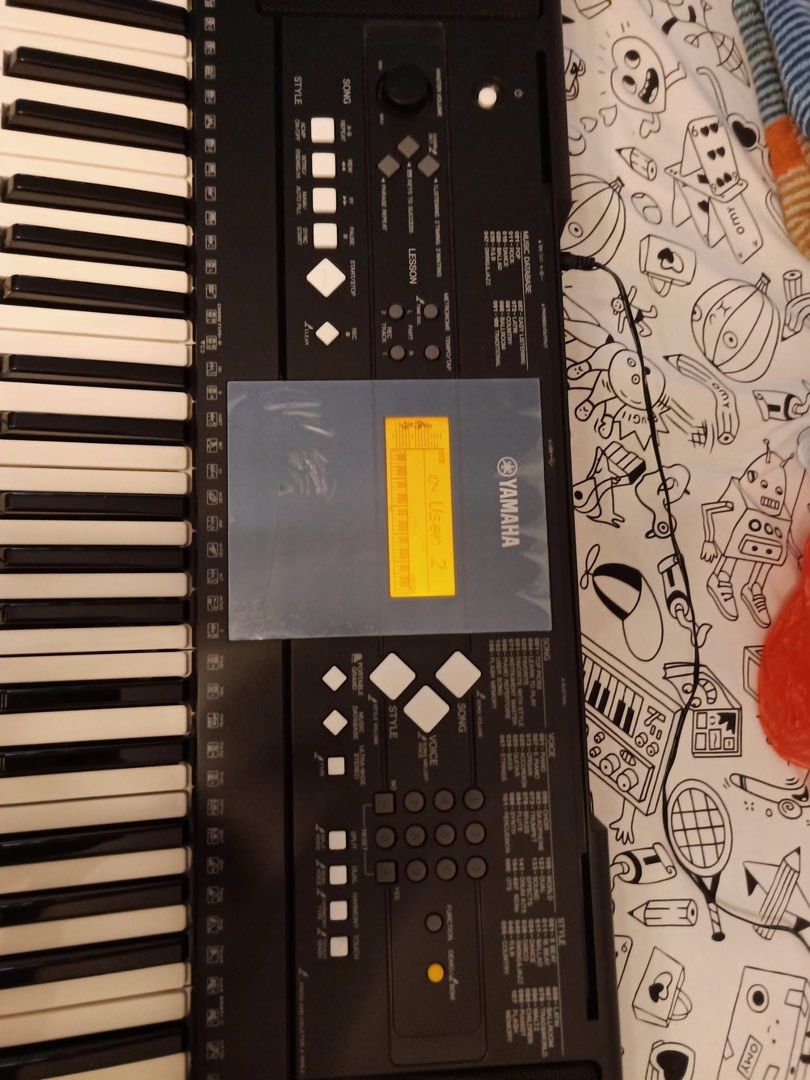 yamaha psr e333 keyboard, Hobbies & Toys, Music & Media, Musical ...