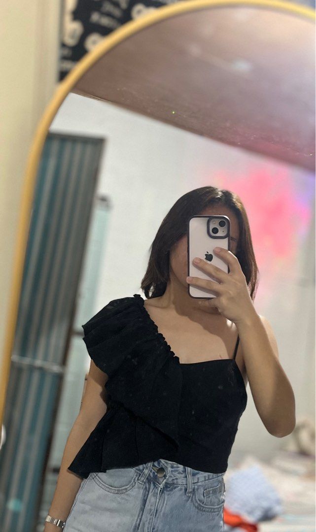 ZARA HQ SEXY TOP, Women's Fashion, Tops, Sleeveless on Carousell