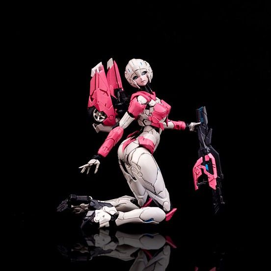 變形金剛 Arcee model kit 風雷模型 Flame Toys Furai Model Transformers Arcee ...