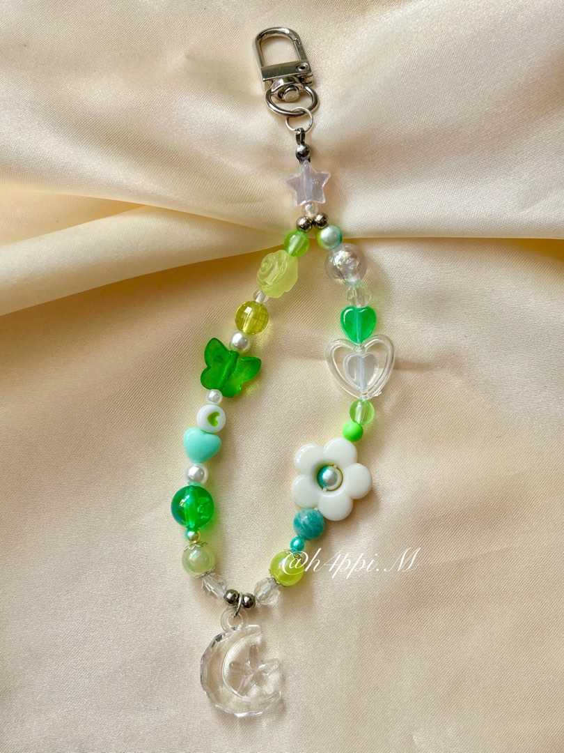 y2k green christmas beaded keychain, Hobbies & Toys, Stationery & Craft ...