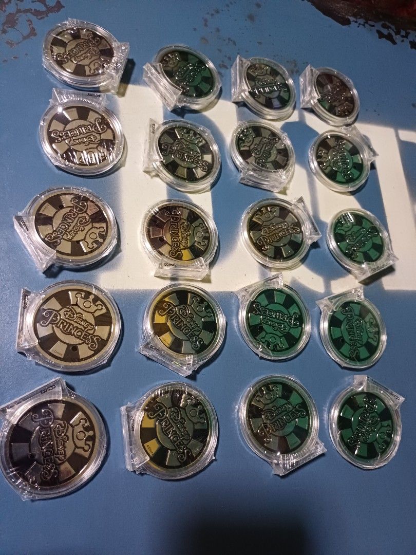 Authentic Disney 100 Medal - Lotso, Rex, Buzz, Alien, Piglet, Pooh ...