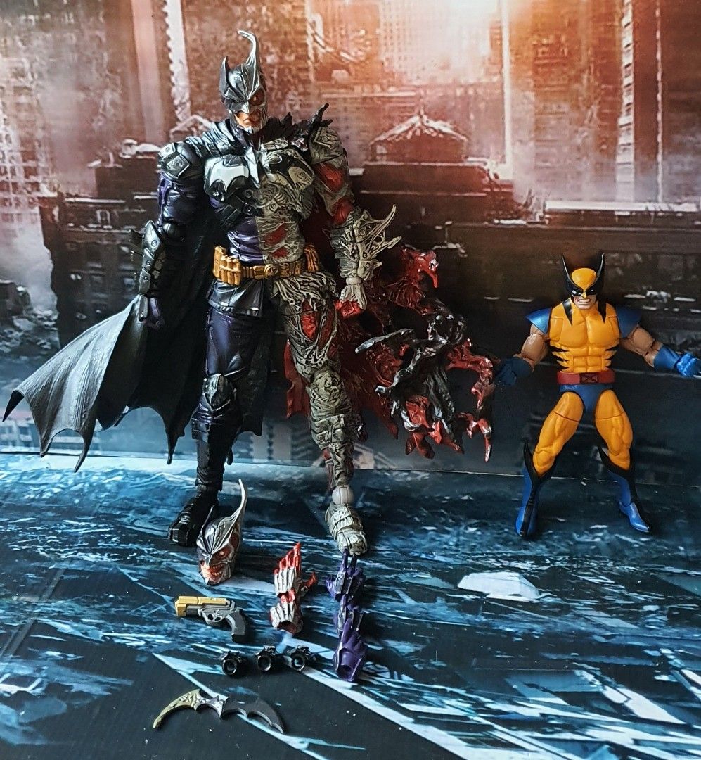 Batman Joker / Two Face / Freeze / Monster Hunter Bat Man Marvel Legends Wolverine compare size ...